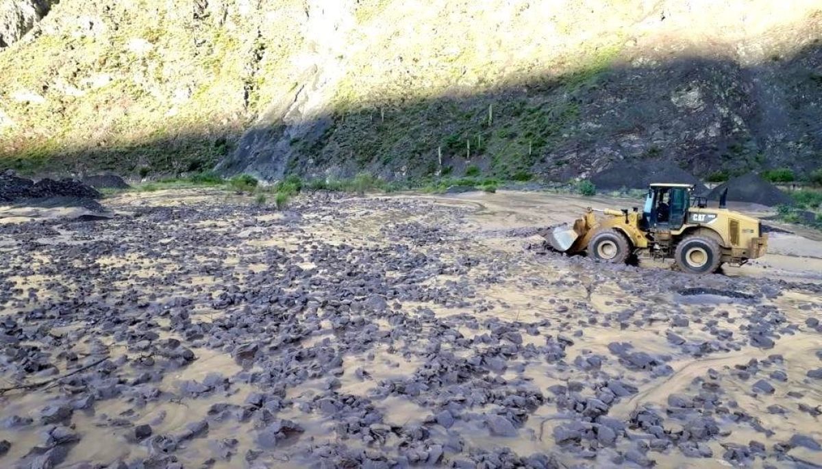 Está cortada la Ruta Nacional 51 por la crecida del río Toro. - UTUTO
