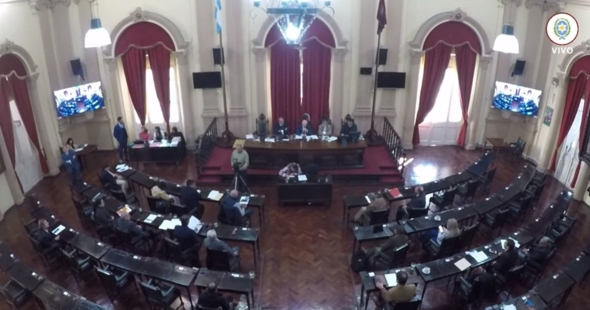 El Senado dio acuerdo y López Viñals estará en la Corte hasta 2035.- UTUTO