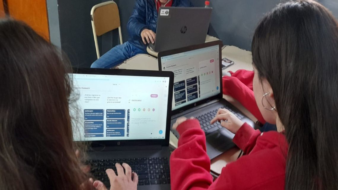 Salta avanza con un Plan de Inteligencia Artificial para las escuelas: impacto y desafíos en el ...